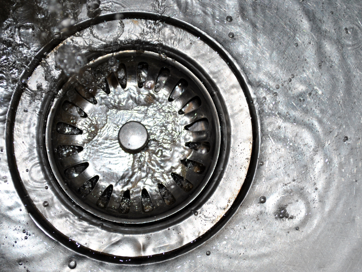 8 Reasons Your Drain Is Making Gurgling Noise | Benjamin Franklin